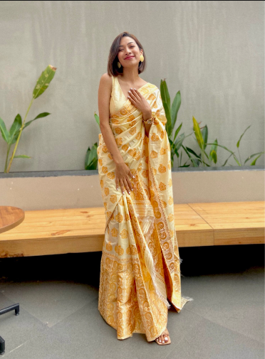 Traditional Elegance Redefined by Kaushika Sarees - Handloom Sarees fo ...